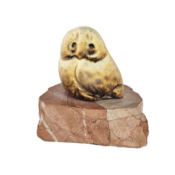 Maigon Daga | Accents | Vintage Maigon Daga Pottery Owl Figurine On ...